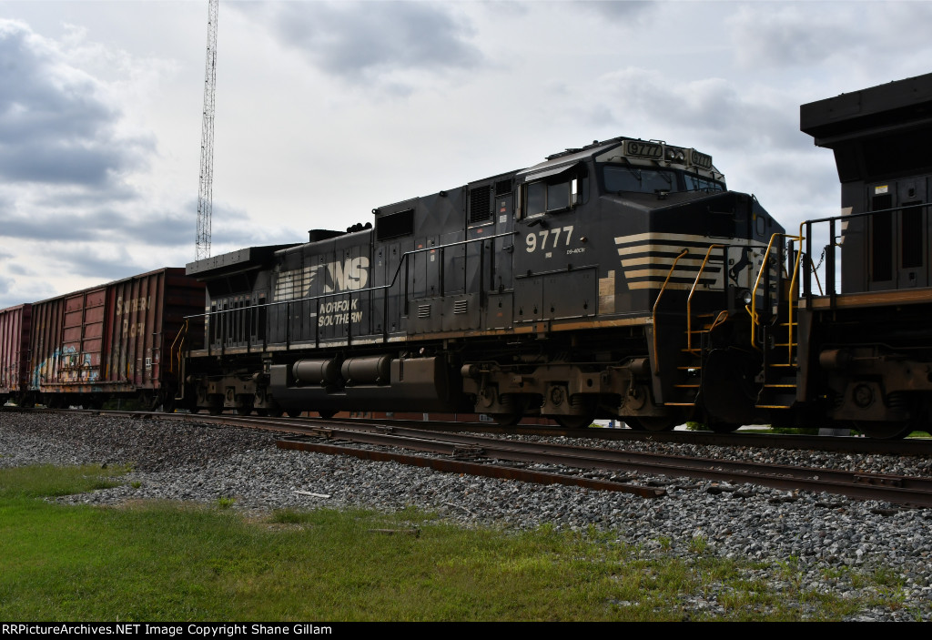 NS 9777 Roster shot.